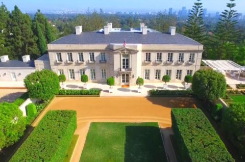Revealed: how the Murdoch men looted $1.4 billion in salary from public ...