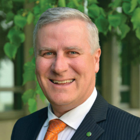 Michael McCormack and wife flew on a government jet to attend Melbourne ...